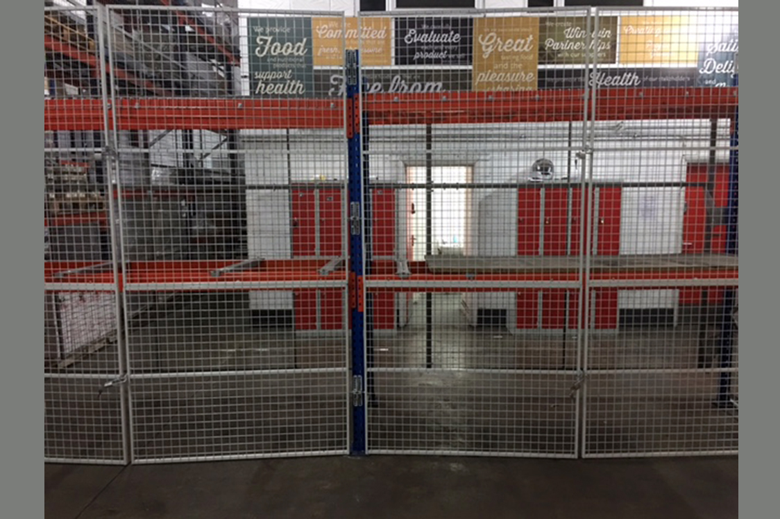 Mesh security doors and panels for enclosing pallet racking | MeshSTOR