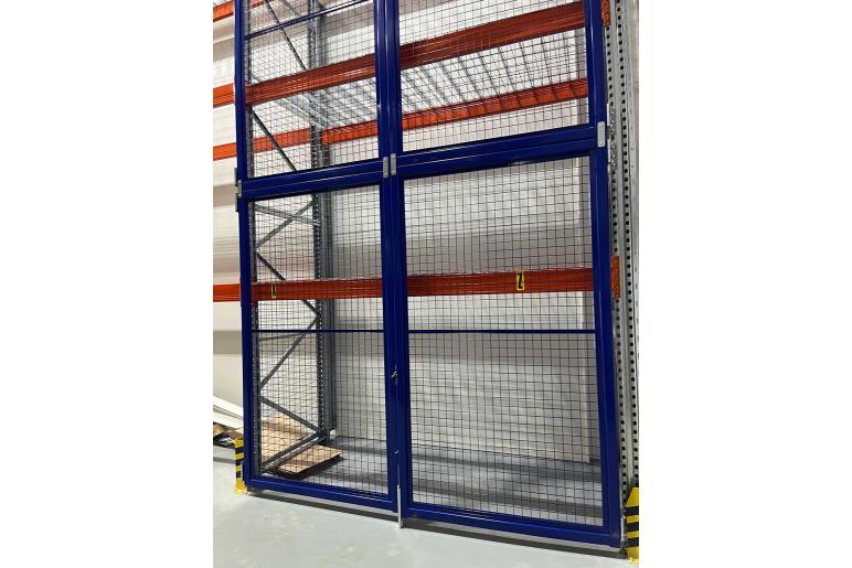 Lockable double height doors for pallet racking | MeshSTOR
