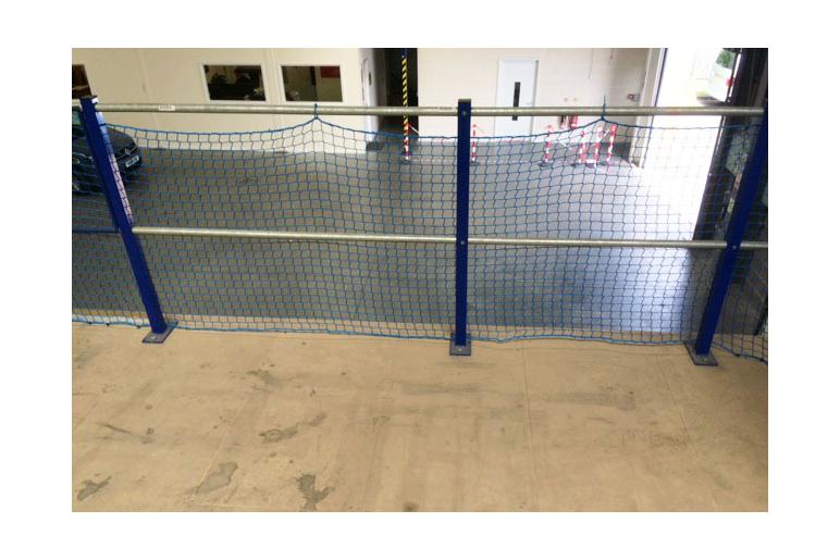 Mezzanine handrail safety netting | MeshSTOR