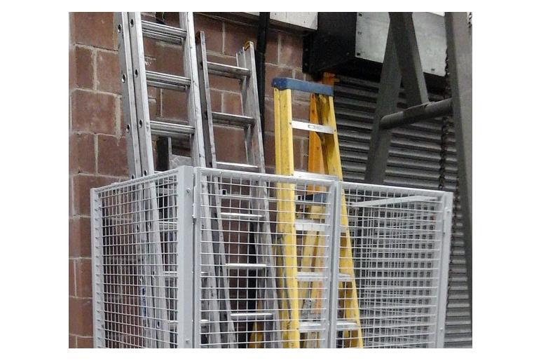Security cage partitioning for ladder storage | MeshSTOR