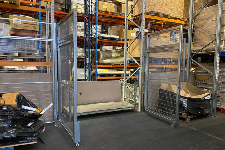 How to create and secure aisles using mesh doors and pallet racking ...