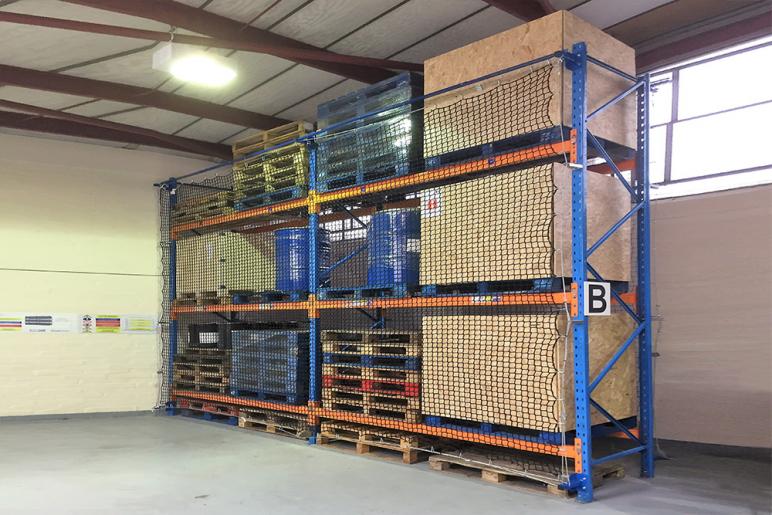 Back of rack ant-collapse racking | MeshSTOR