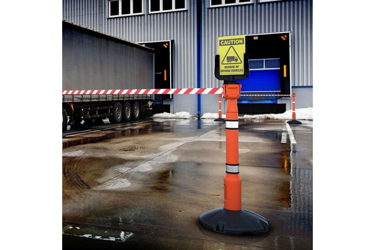 Skipper Retractable Safety Tape Barrier | MeshSTOR