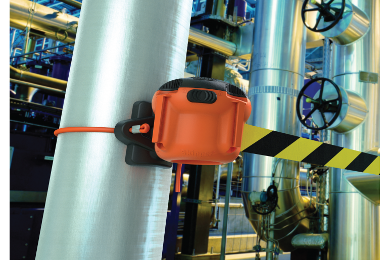 Skipper Retractable Safety Tape Barrier | MeshSTOR