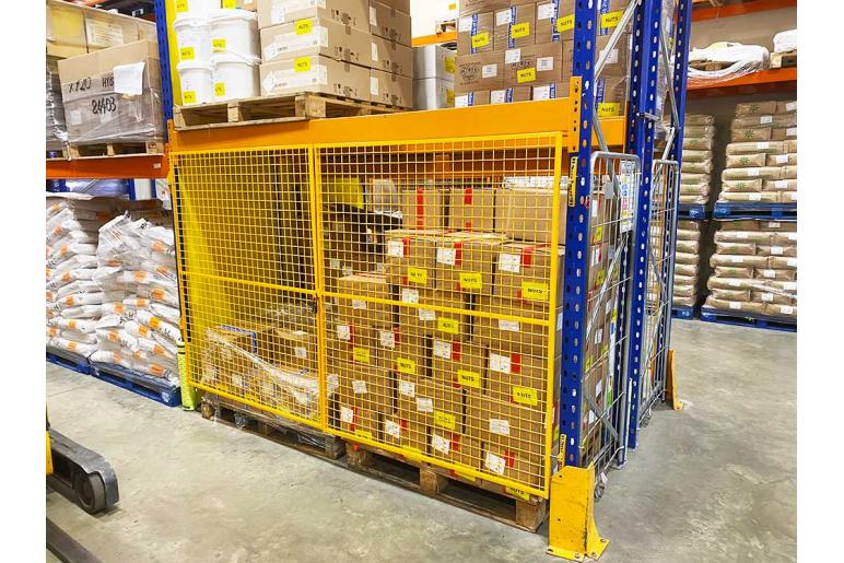 Quarantine Cage Doors For Pallet Racking | MeshSTOR