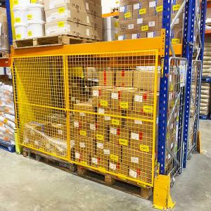 Mesh security doors and panels for enclosing pallet racking | MeshSTOR